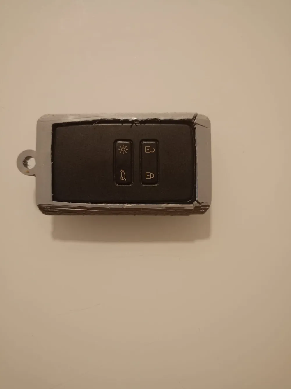 Renault car key cover - Free 3D Print Model - MakerWorld