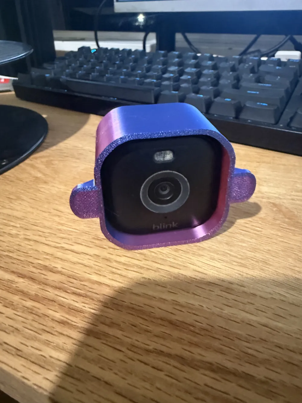 Blink Mini 2 Camera Surface Mount by ABEIQ MakerWorld: Download Free 3D ...