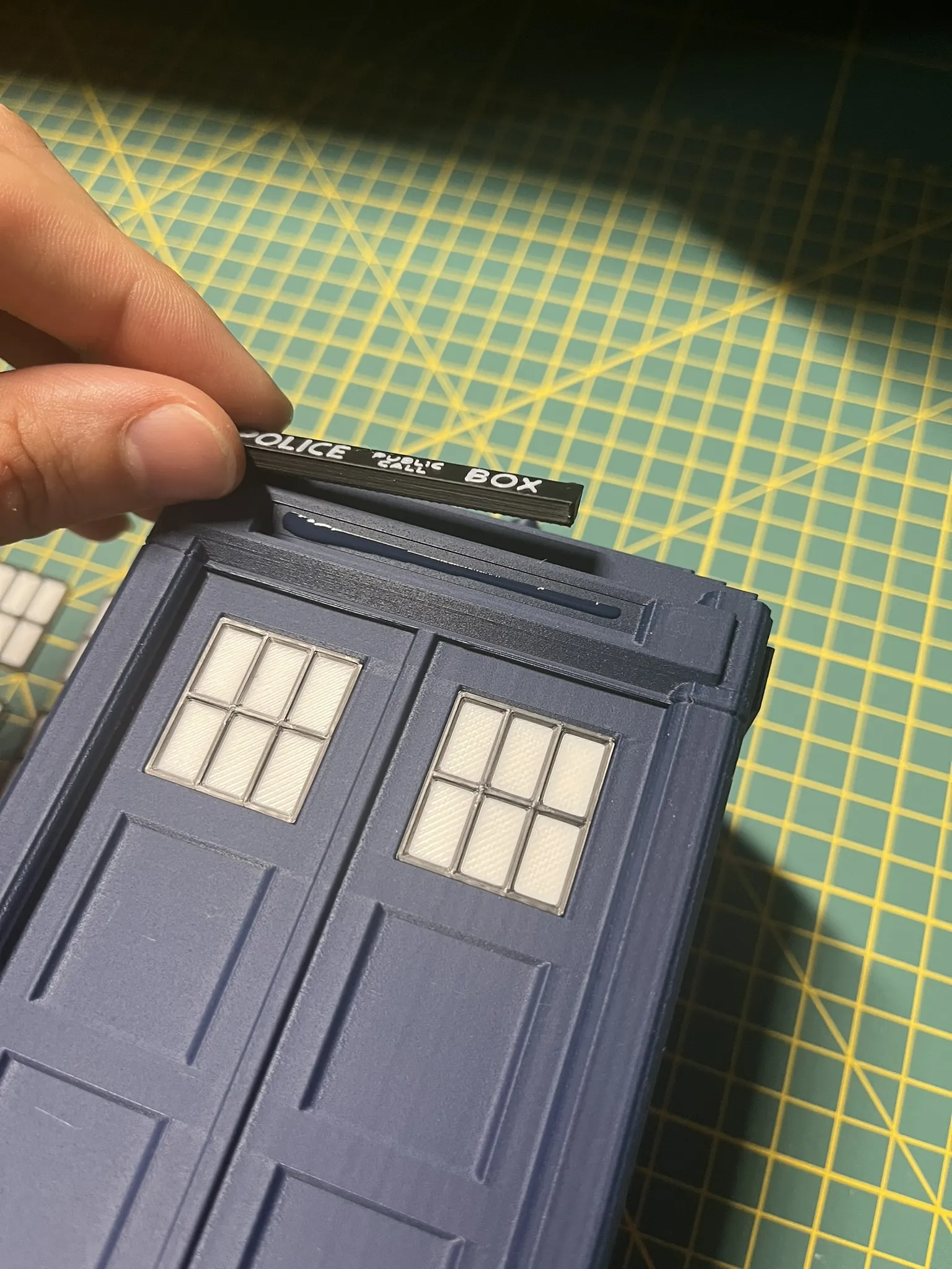TARDIS Display Model Remixed by Matte8 MakerWorld: Download Free 3D Models