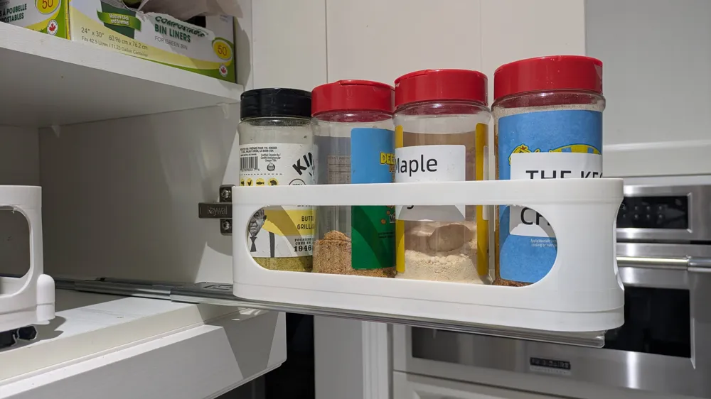 Pull-Out Spice Rack full Extension Drawer Slide - Free 3D Print Model ...