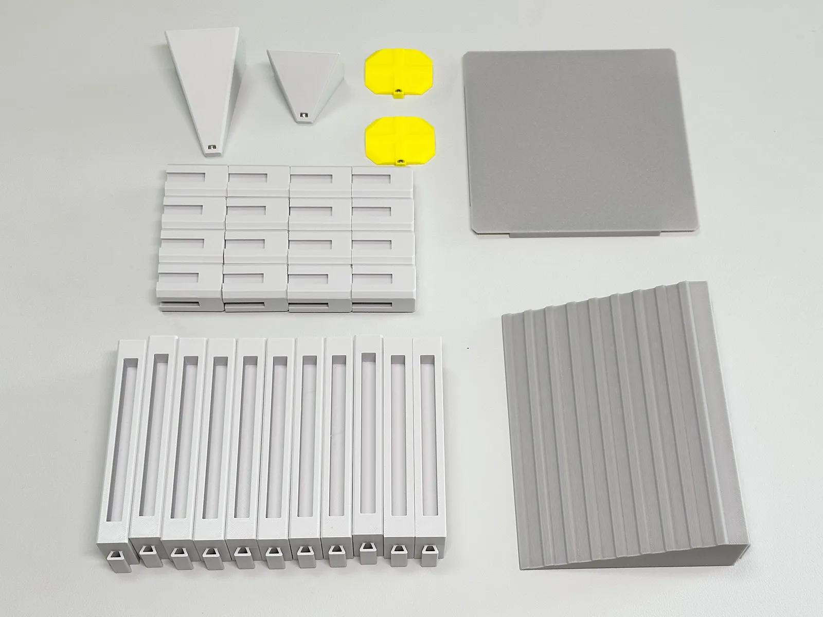 CyberBrick Mini T (Remote-Controlled Mini Tank) - Free 3D Print Model ...