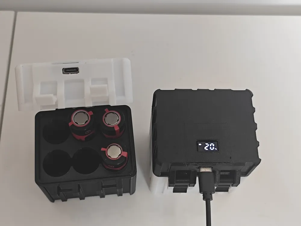 18650 battery case charging compartment - Free 3D Print Model - MakerWorld
