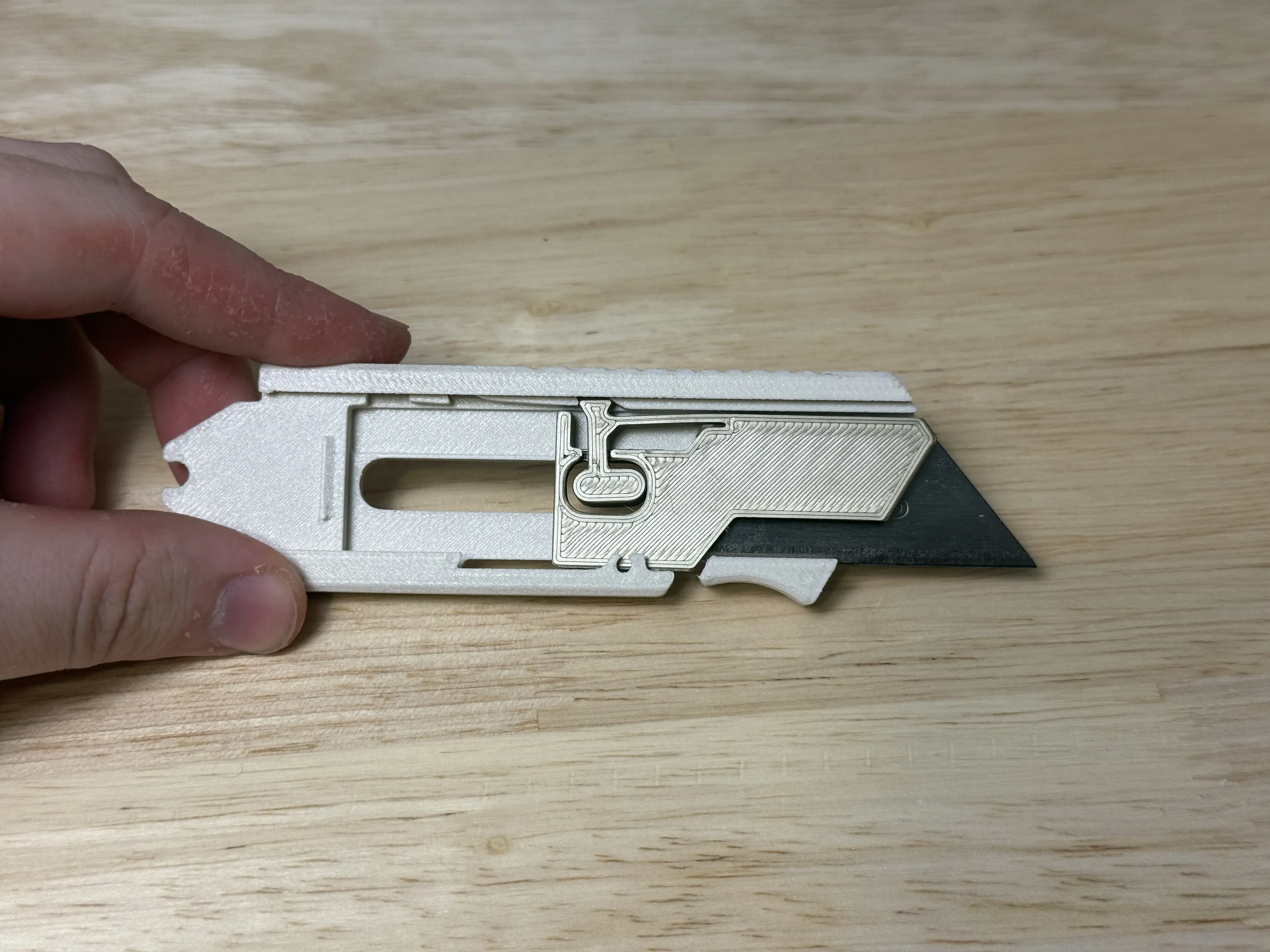 Maker Blade Pro - Free 3D Print Model - MakerWorld