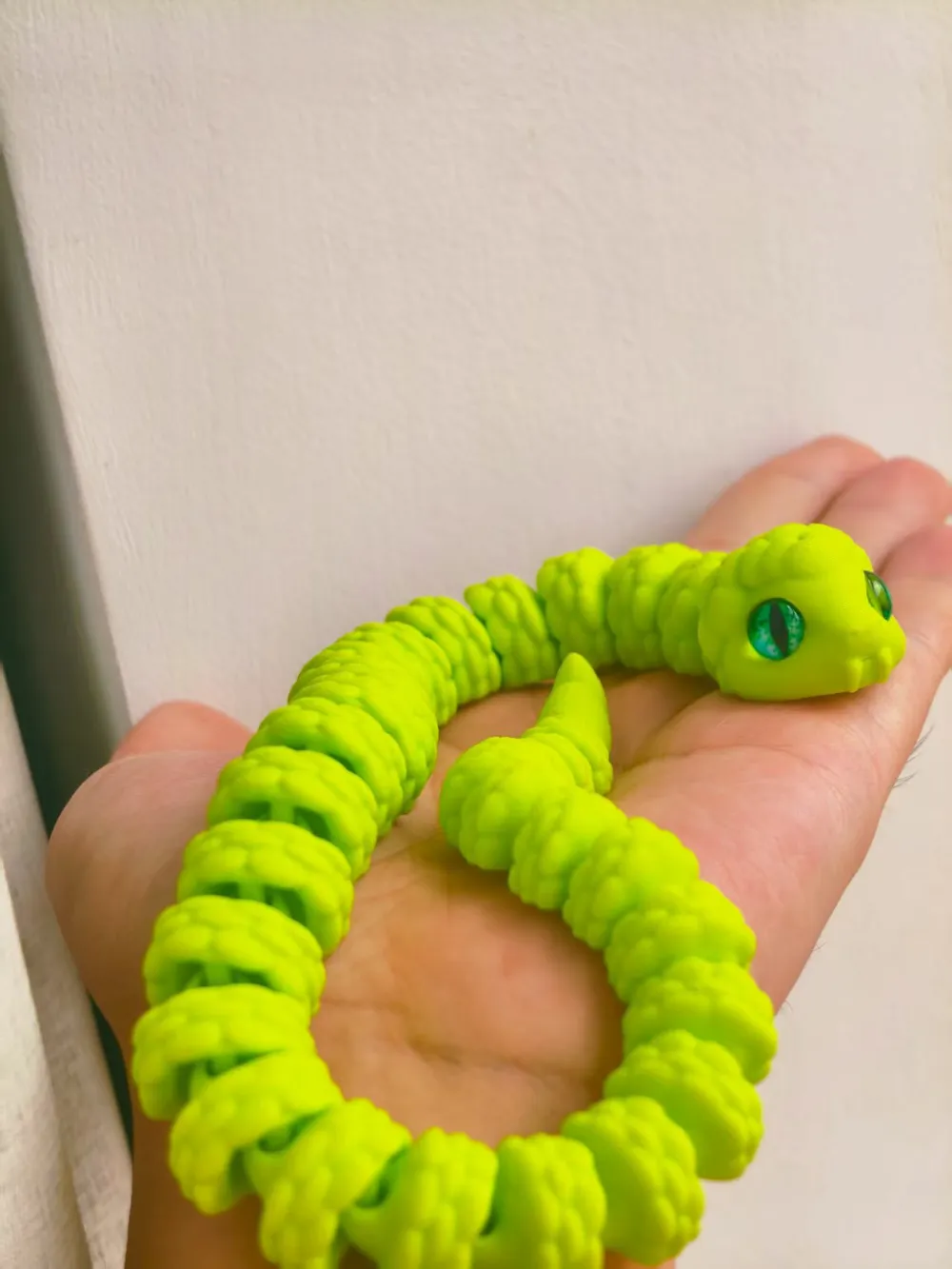 8MM Snake Baby with Patches, Toy, no supports, MINI printable - Free 3D ...