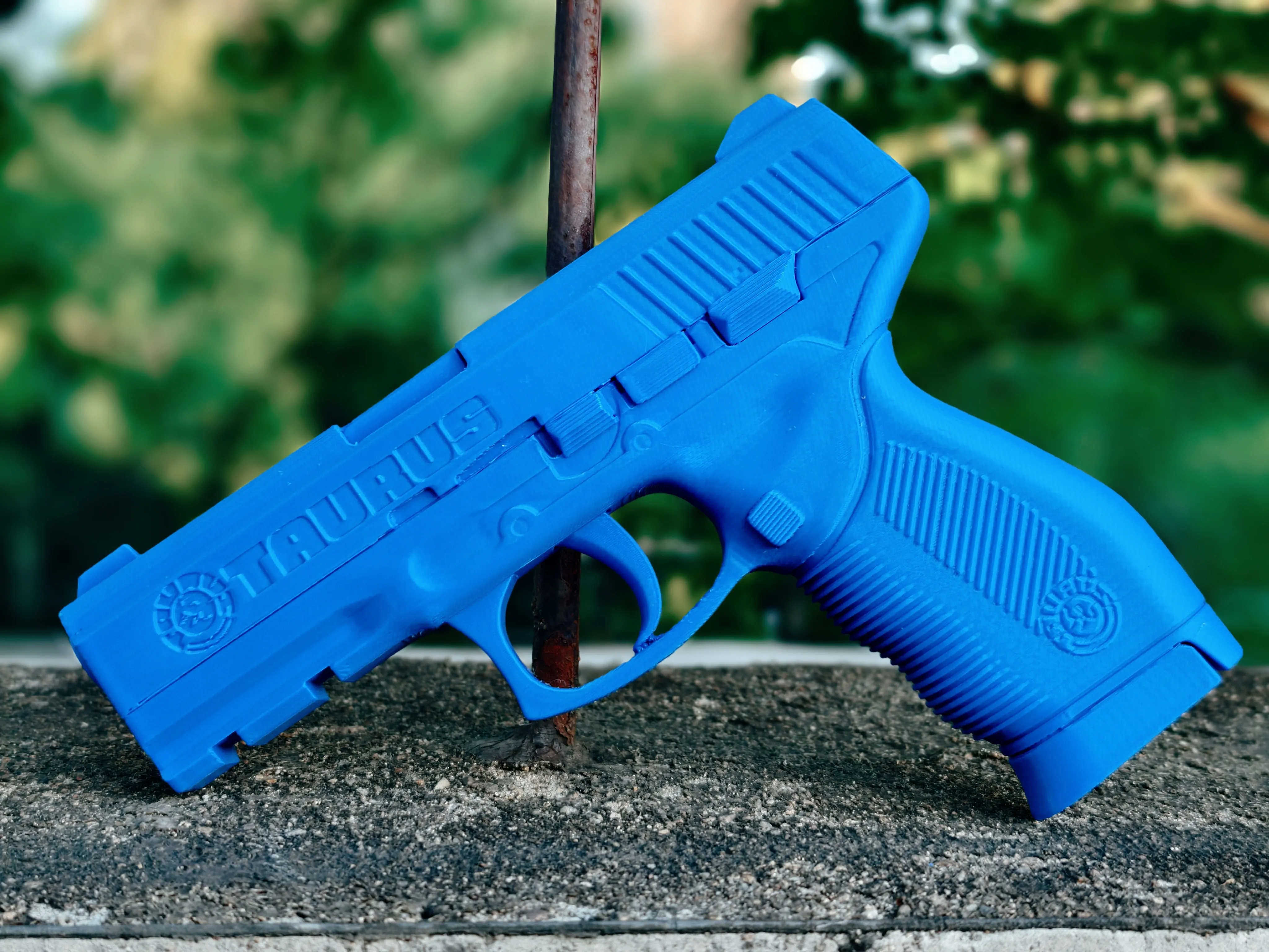 Taurus PT24/7 pro Pistol training model allinone by 补补觉去 MakerWorld: Download Free 3D Models