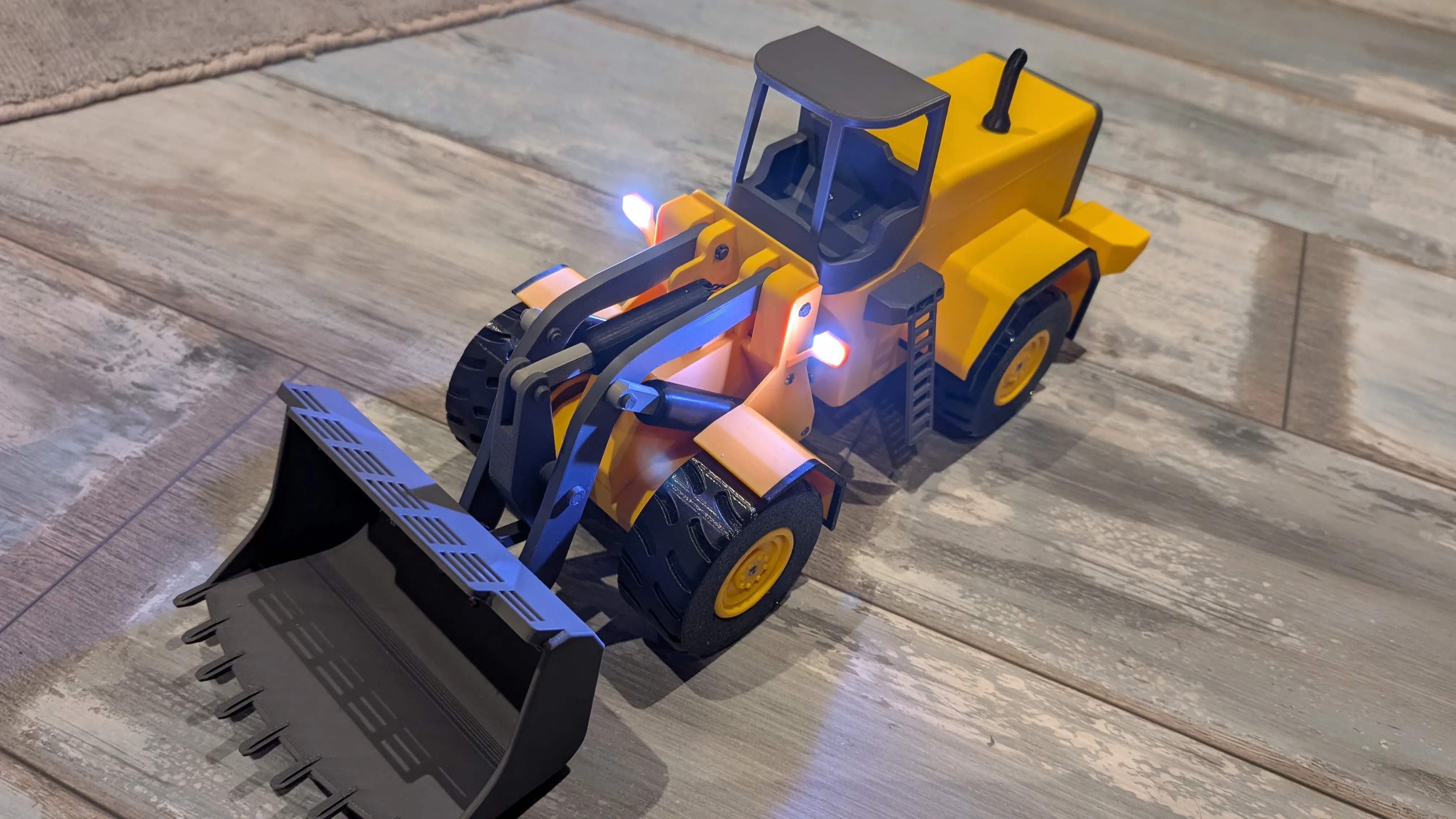 Cyberbrick RC Wheel Loader - Free 3D Print Model - MakerWorld