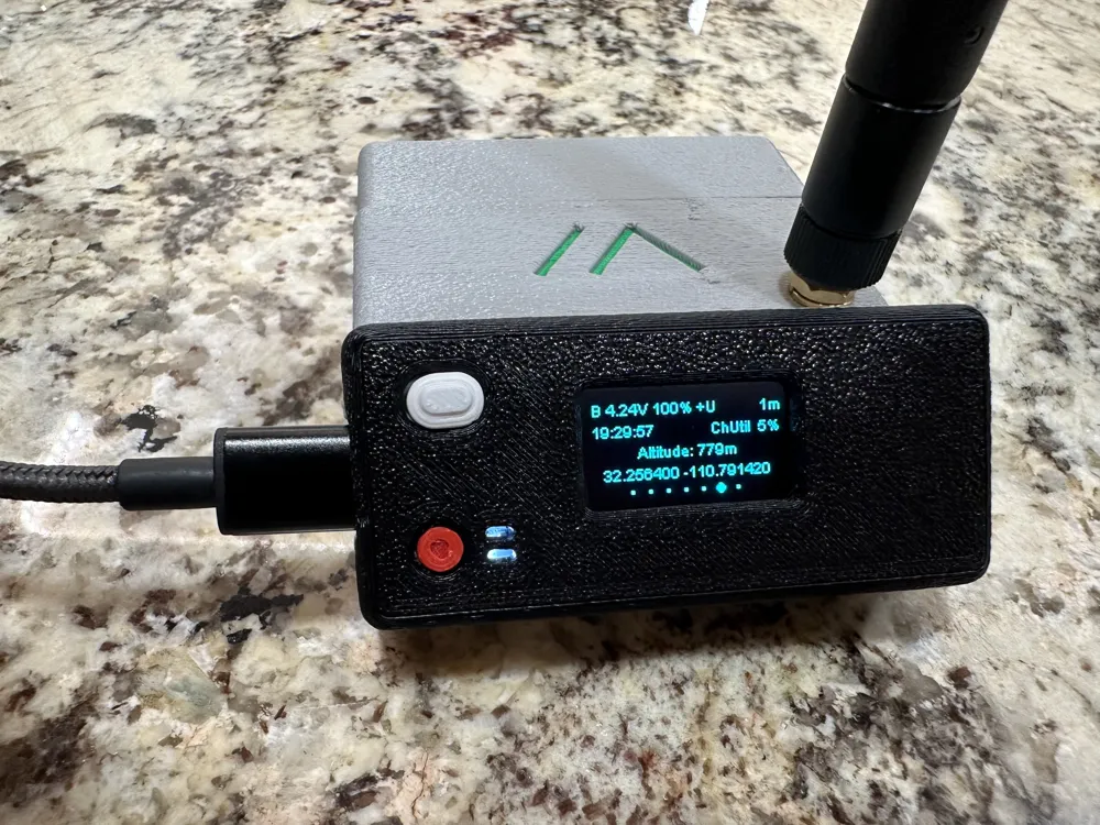 Heltec V3 Desktop Case Remixed by DJMOJO MakerWorld: Download Free 3D ...