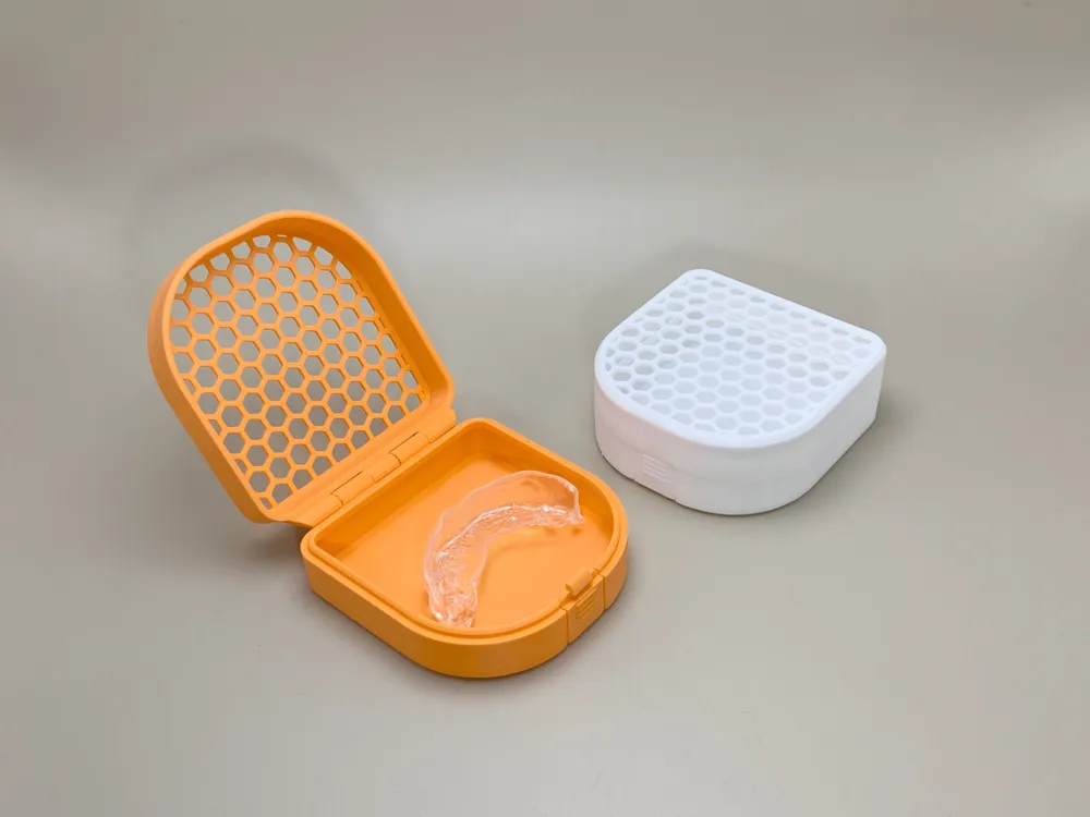 Braces, Retainer, Denture Case (Print in Place, No Supports) - Free 3D ...