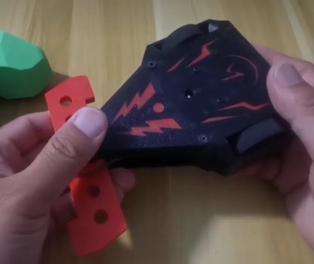 (Brushless) 220g Offset Horizontal Spinning Combat Robot "Sanction V1 ...