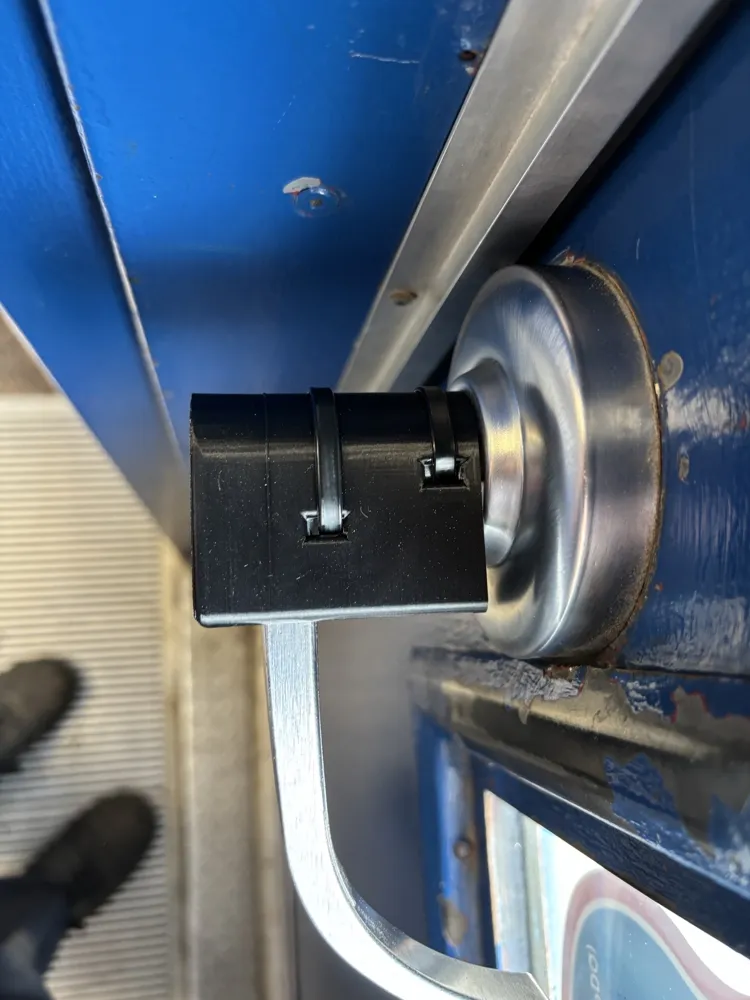 HANDLE LOCK COVER by oliu9000 MakerWorld: Download Free 3D Models