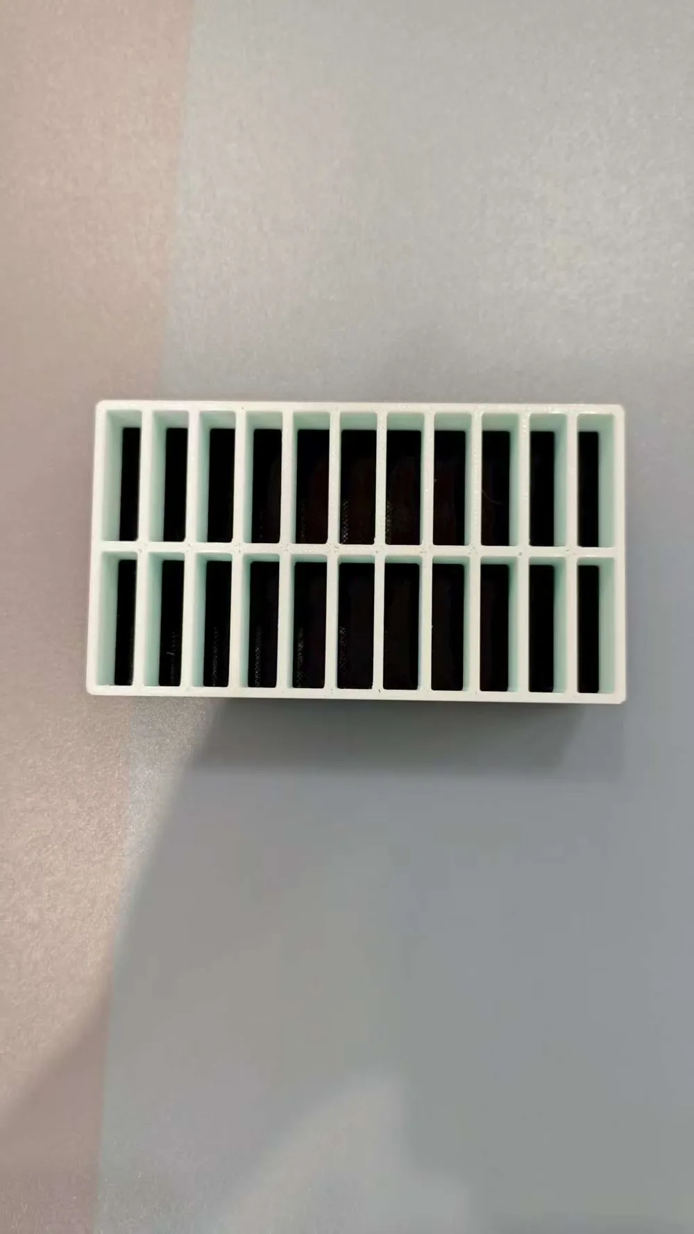 Double-sided Razor Blade Storage Box (22 Slots) by 线圈儿 MakerWorld ...