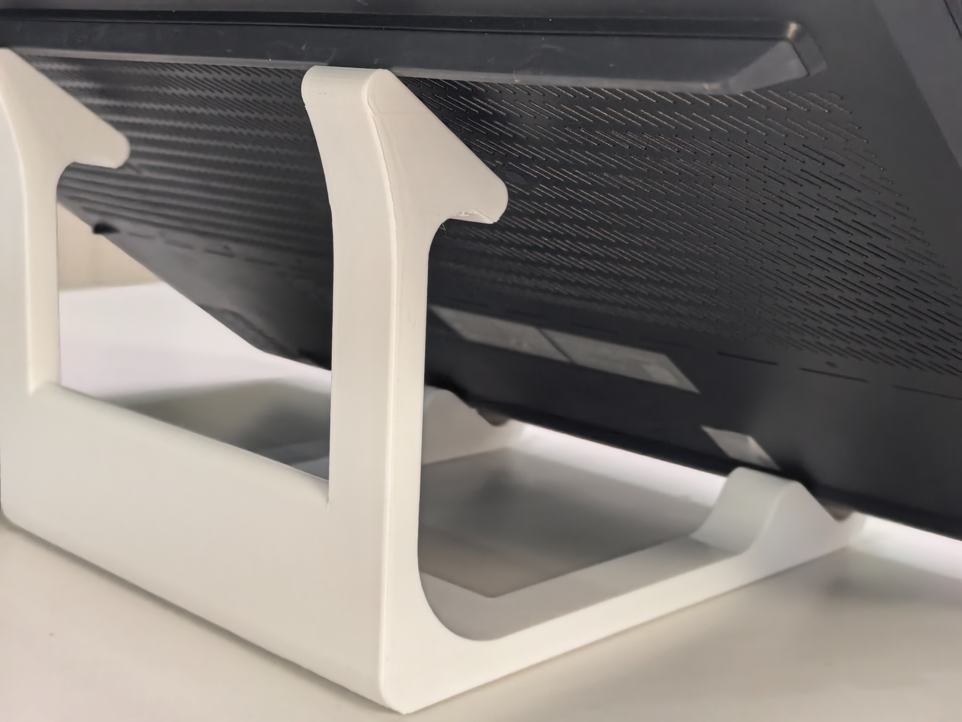 Print in Place Computer Stand Gen 2 by user_2619257254 MakerWorld ...