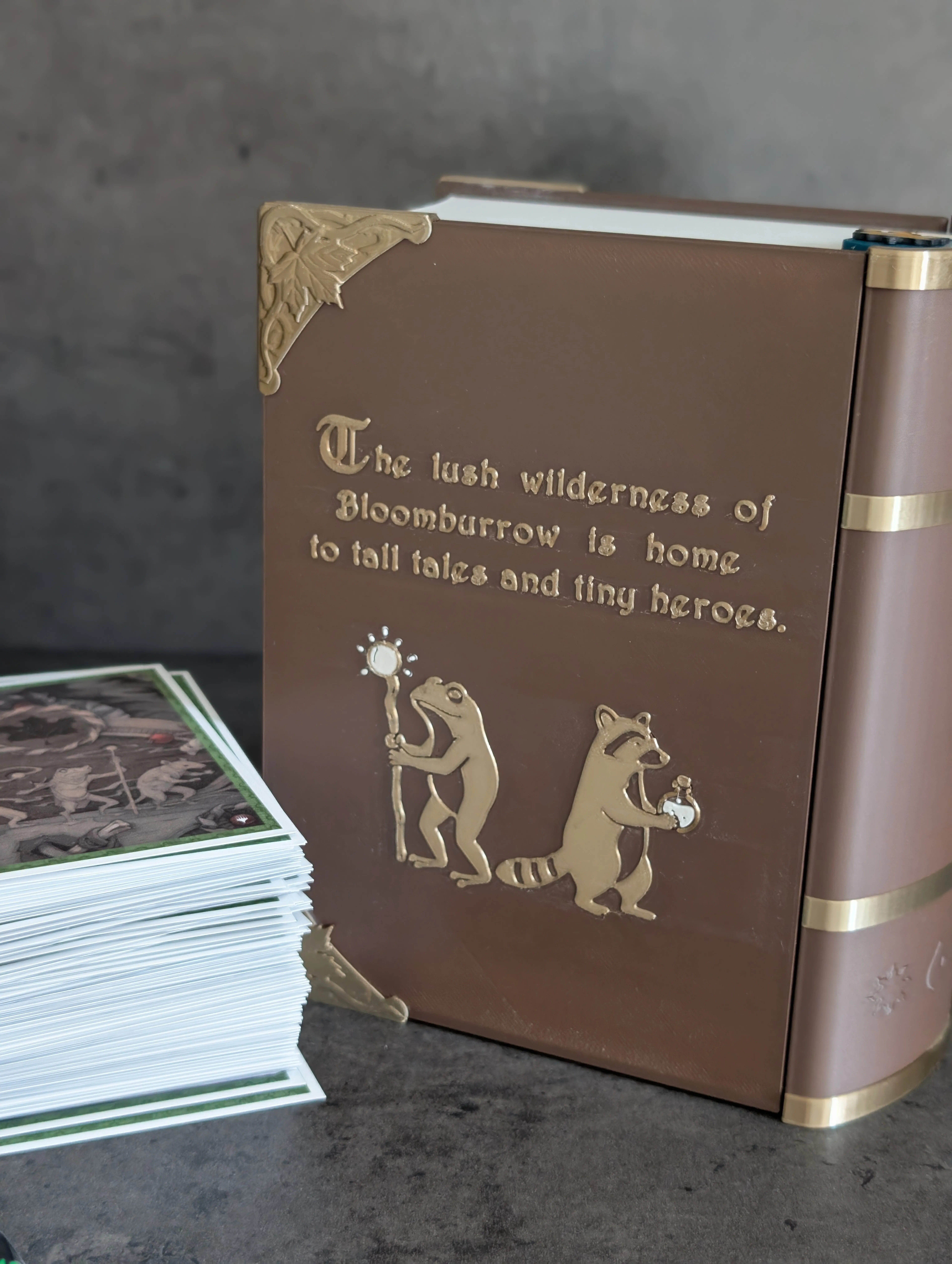 Spellbook V2 - MTG Commander deck box - Free 3D Print Model - MakerWorld