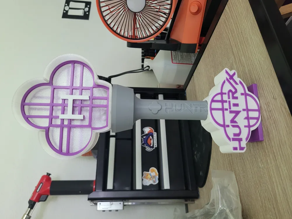 Huntrix wand stand kpop - Free 3D Print Model - MakerWorld