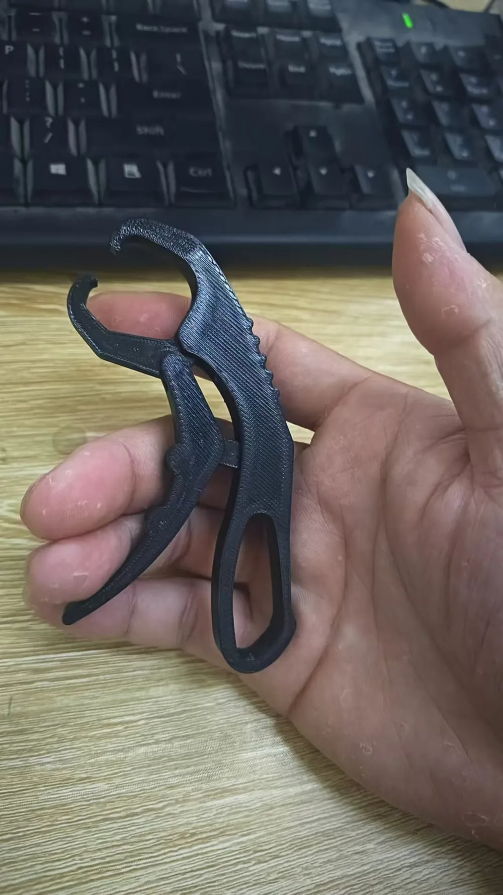 Lure Fish Gripper - Free 3D Print Model - MakerWorld