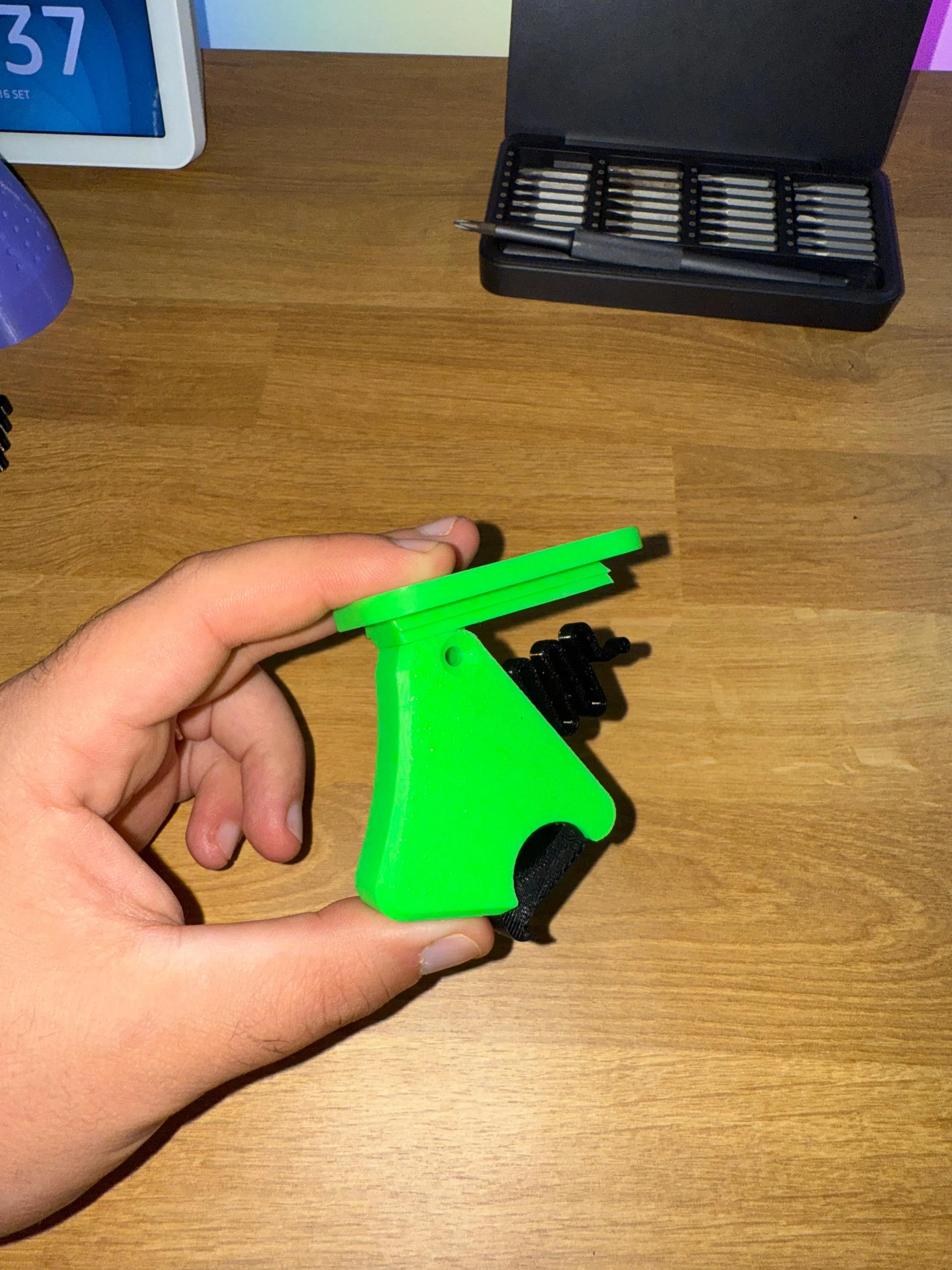 Gun&Cheers - Can Opener - Free 3D Print Model - MakerWorld