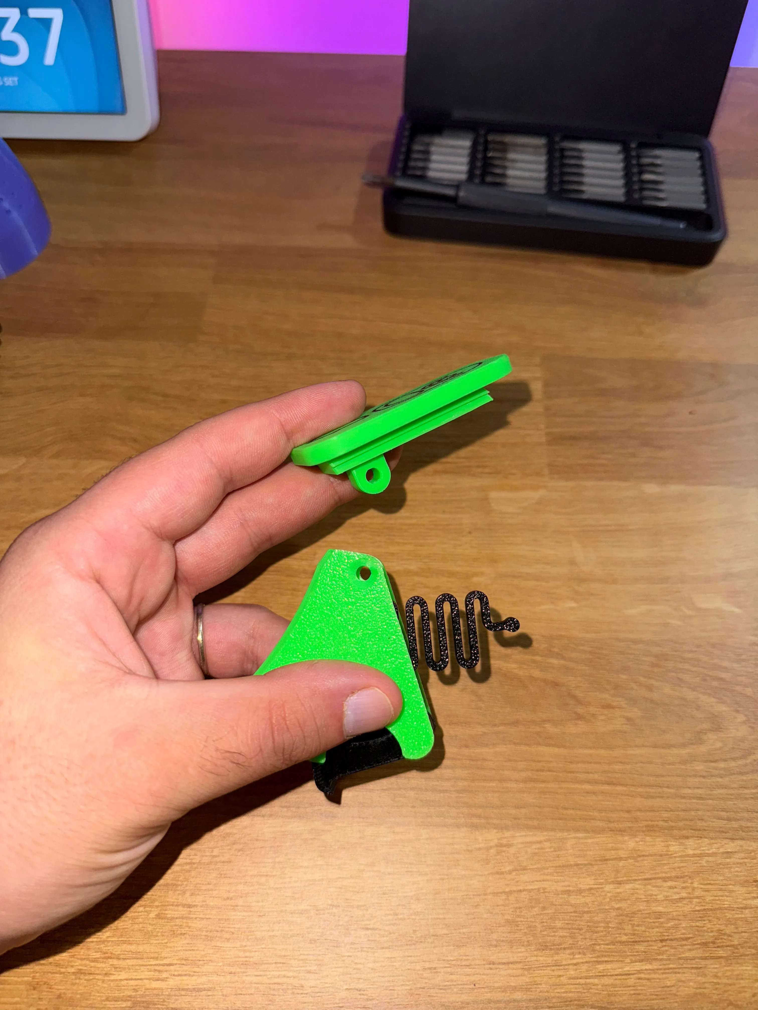 Gun&Cheers - Can Opener - Free 3D Print Model - MakerWorld