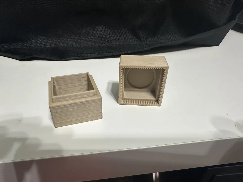 Storage Box for minis - snap fit lid by LsD_NFla MakerWorld: Download ...