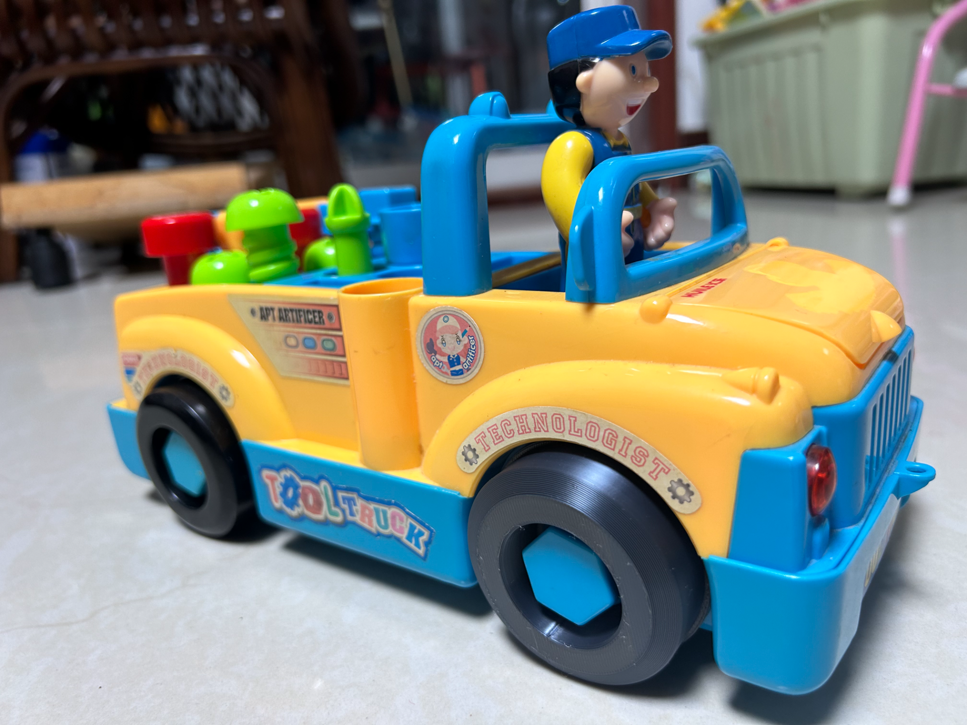 (Huile) toy car driver wheel by user_844677150 MakerWorld: Download ...