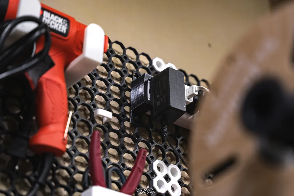 Multiboard power bar / power strip holder by Vincent MakerWorld ...