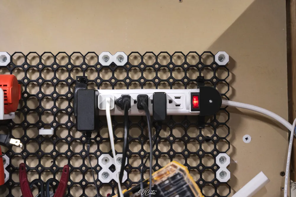 Multiboard power bar / power strip holder by Vincent MakerWorld ...