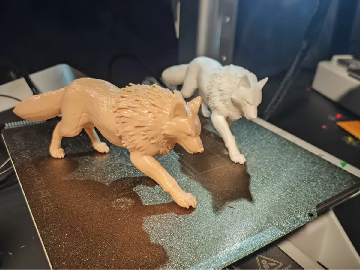 Lobo Selvagem Esculpido por 多多de玩偶世界 MakerWorld: Baixe modelos 3D gratuitos