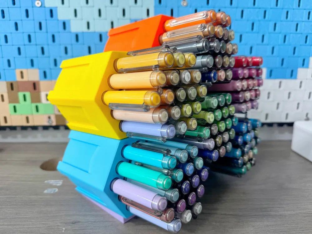 Honeycomb Infinitely Stackable Pen Holder - Free 3D Print Model ...