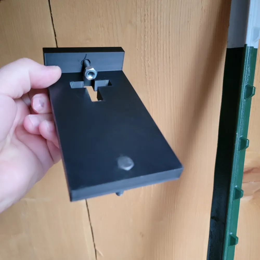 Game Camera Mount For T-Post by user_2117176552 MakerWorld: Download ...