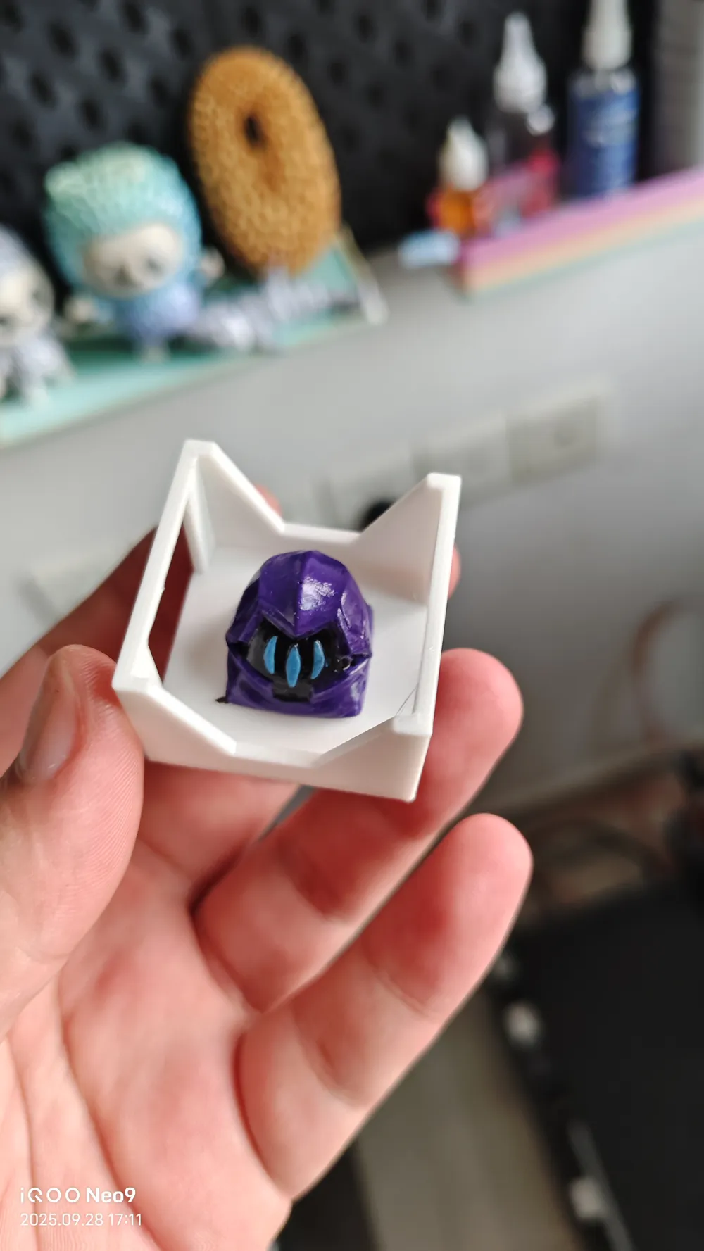 Valorant Phantom Keycap - Free 3D Print Model - MakerWorld