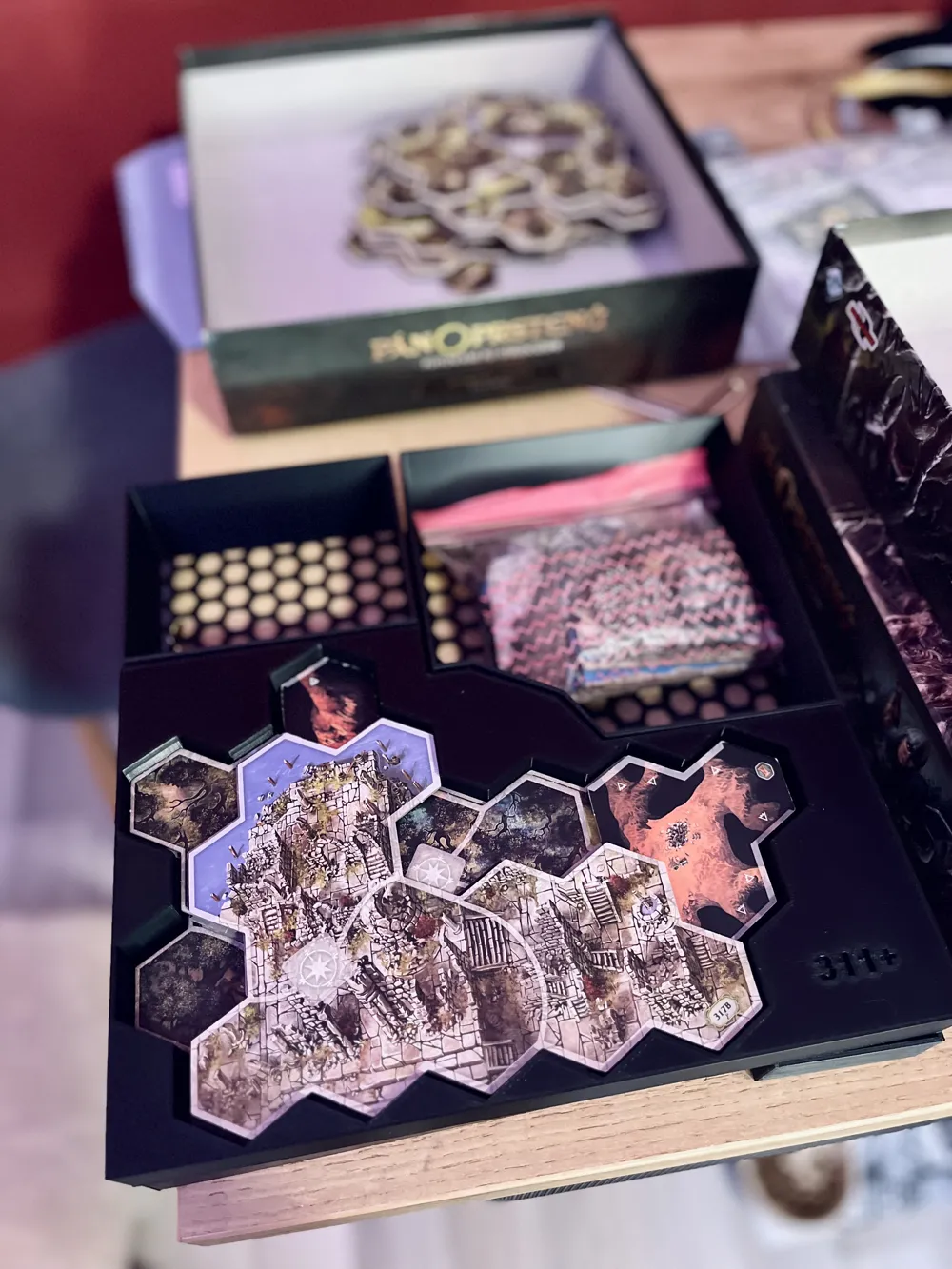 LOTR Journeys in Middle-earth Map Organizer/Insert - Free 3D Print ...