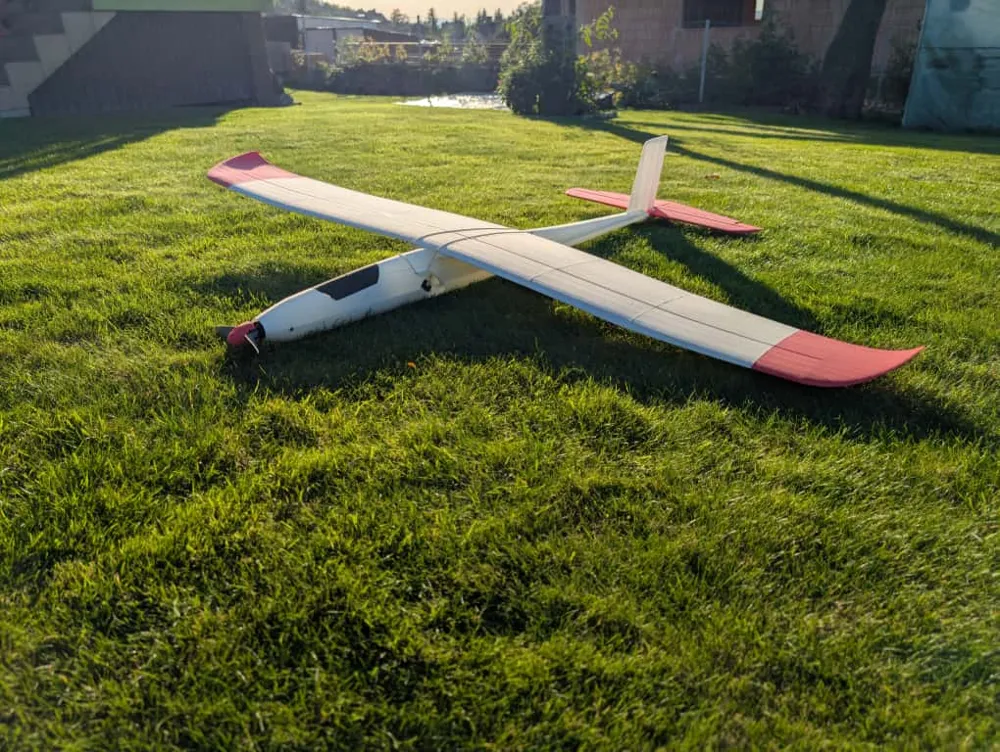 3D printed 1500mm RC Glider, LW-PLA / Test Parts by Binio 3D MakerWorld ...