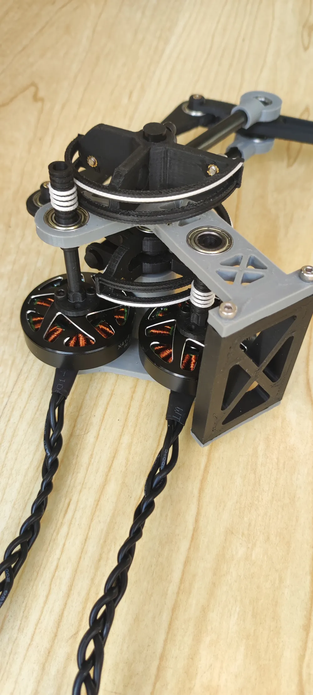 Capstan drive arm/leg proto by dumuys MakerWorld: Download Free 3D Models