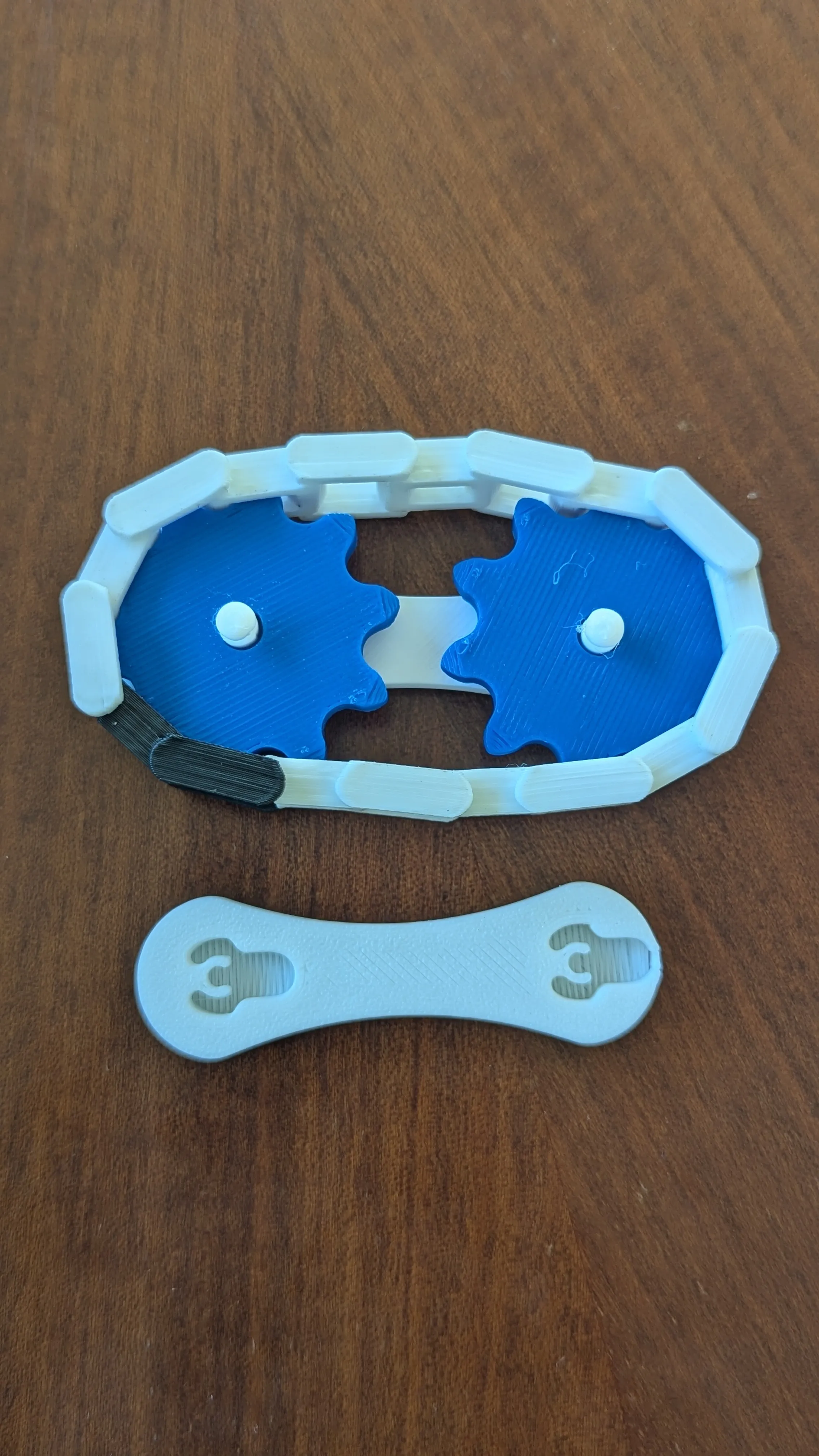 Fidget Gear Chain - Free 3D Print Model - MakerWorld