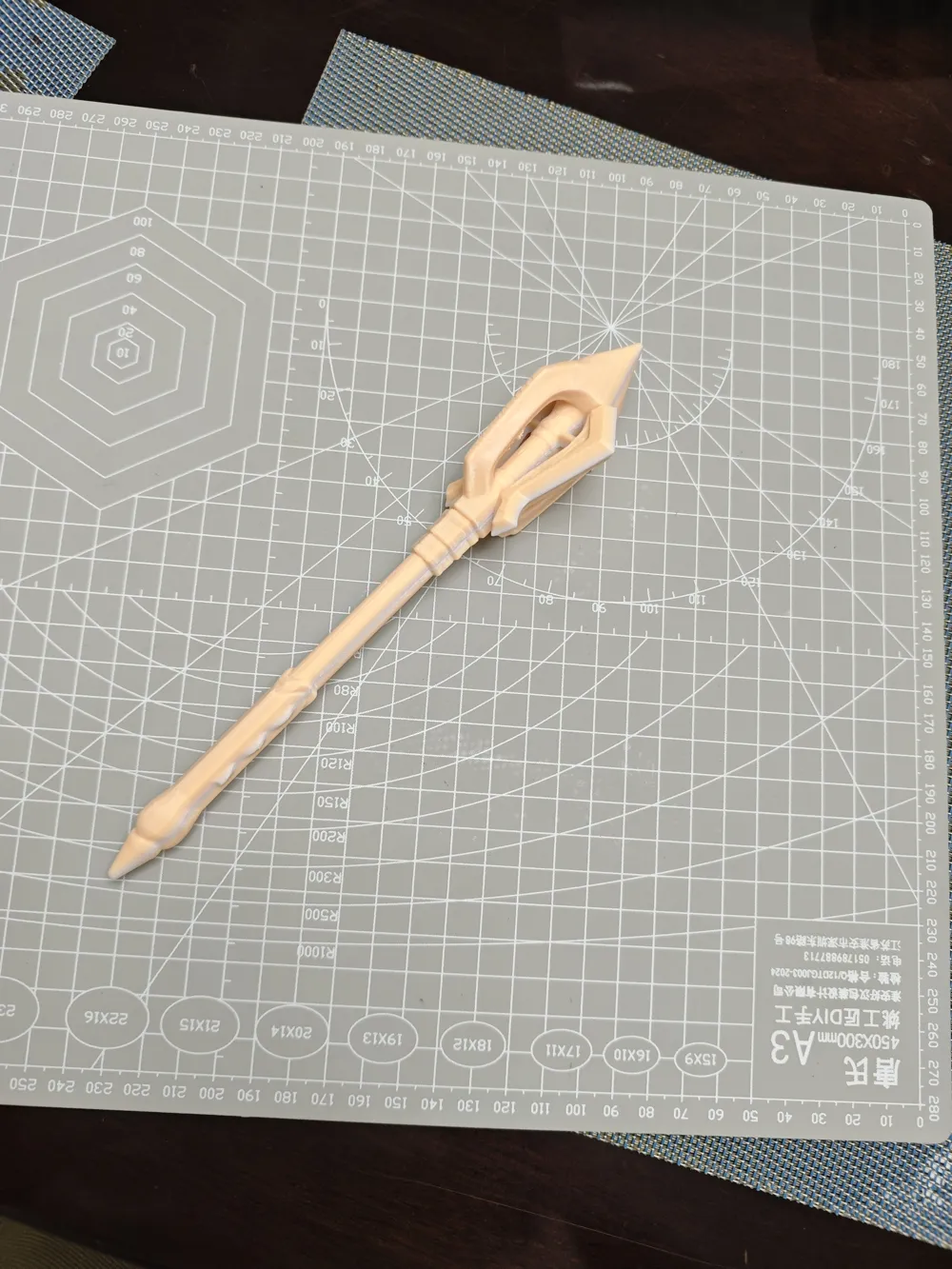 Weapon Prop Toy Arms Knife Sword Treasured Sword Dagger Hand Blade Game ...