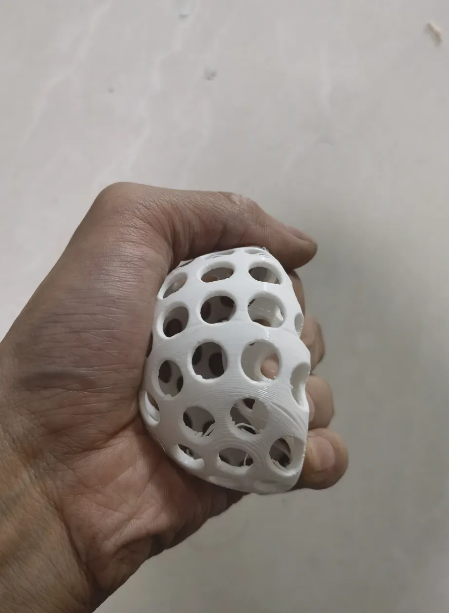 Squeeze Ball - Free 3D Print Model - MakerWorld