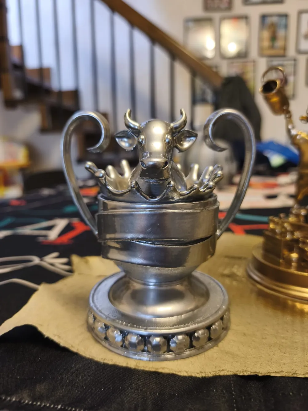 champions style cow trophy by ErPat MakerWorld: Download Free 3D Models