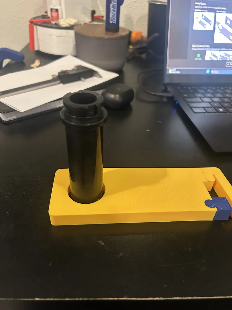 Kobra 2 Max 置物架料盘移位器 - 免费 3D 打印模型 - MakerWorld