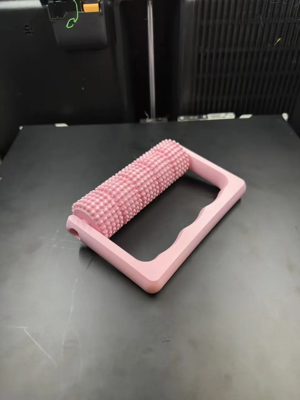 Wolf Tooth Handheld Massager (massages legs, feet, back), relieves ...