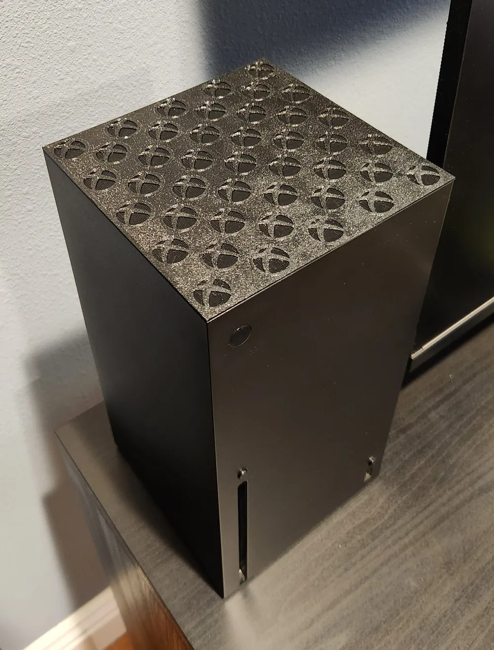 Xbox Series X Dust Cover - Free 3D Print Model - MakerWorld