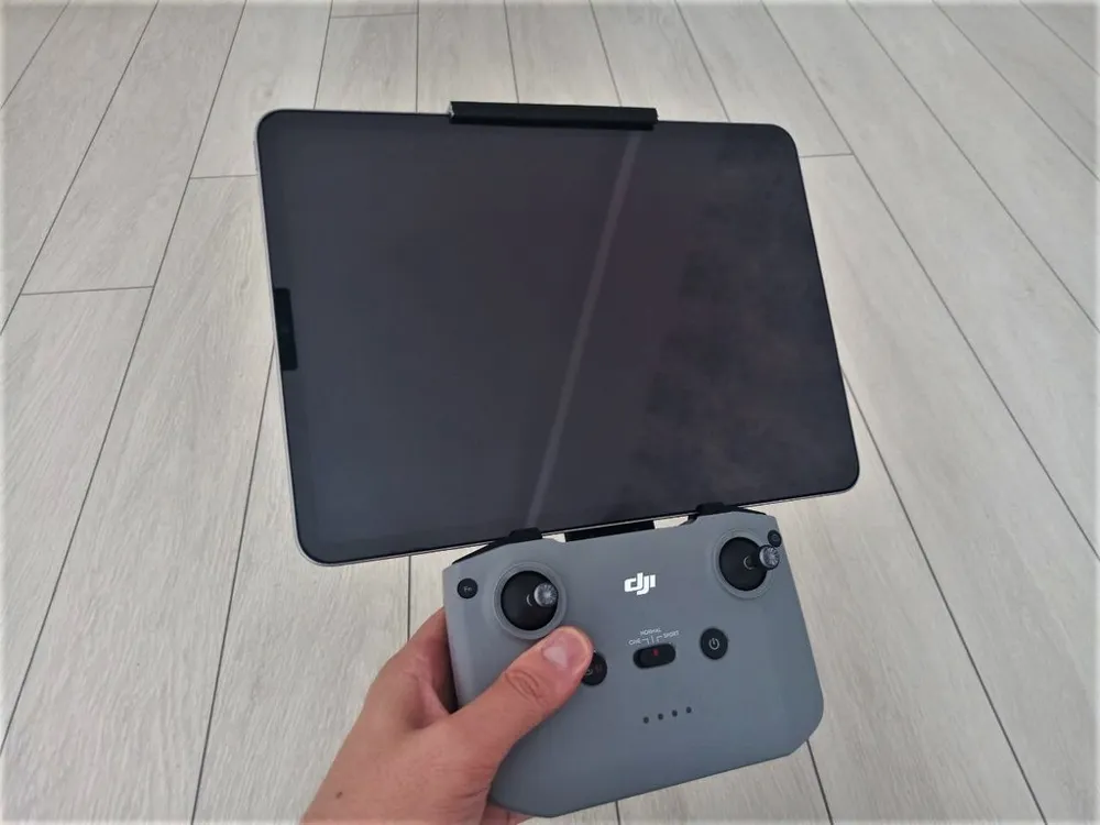 DJI Controller iPad Pro 11 Inch Holder (Wider) by Cotyoran52 MakerWorld ...