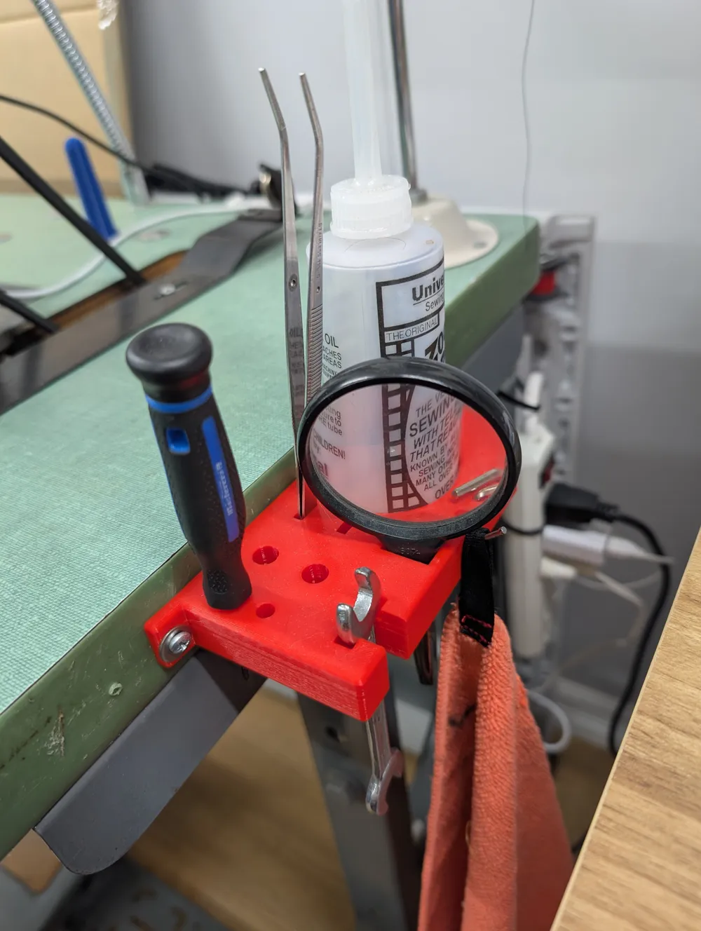 Tool holder for sewing machine table side - Free 3D Print Model ...