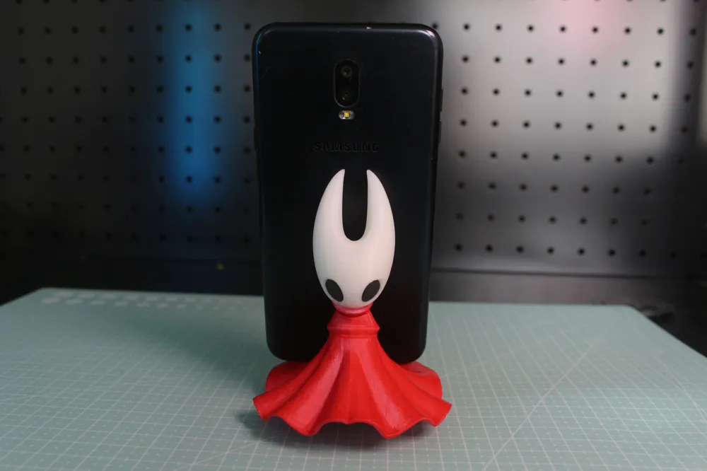 Hollow Knight Hornet Phone Stand - Free 3D Print Model - MakerWorld