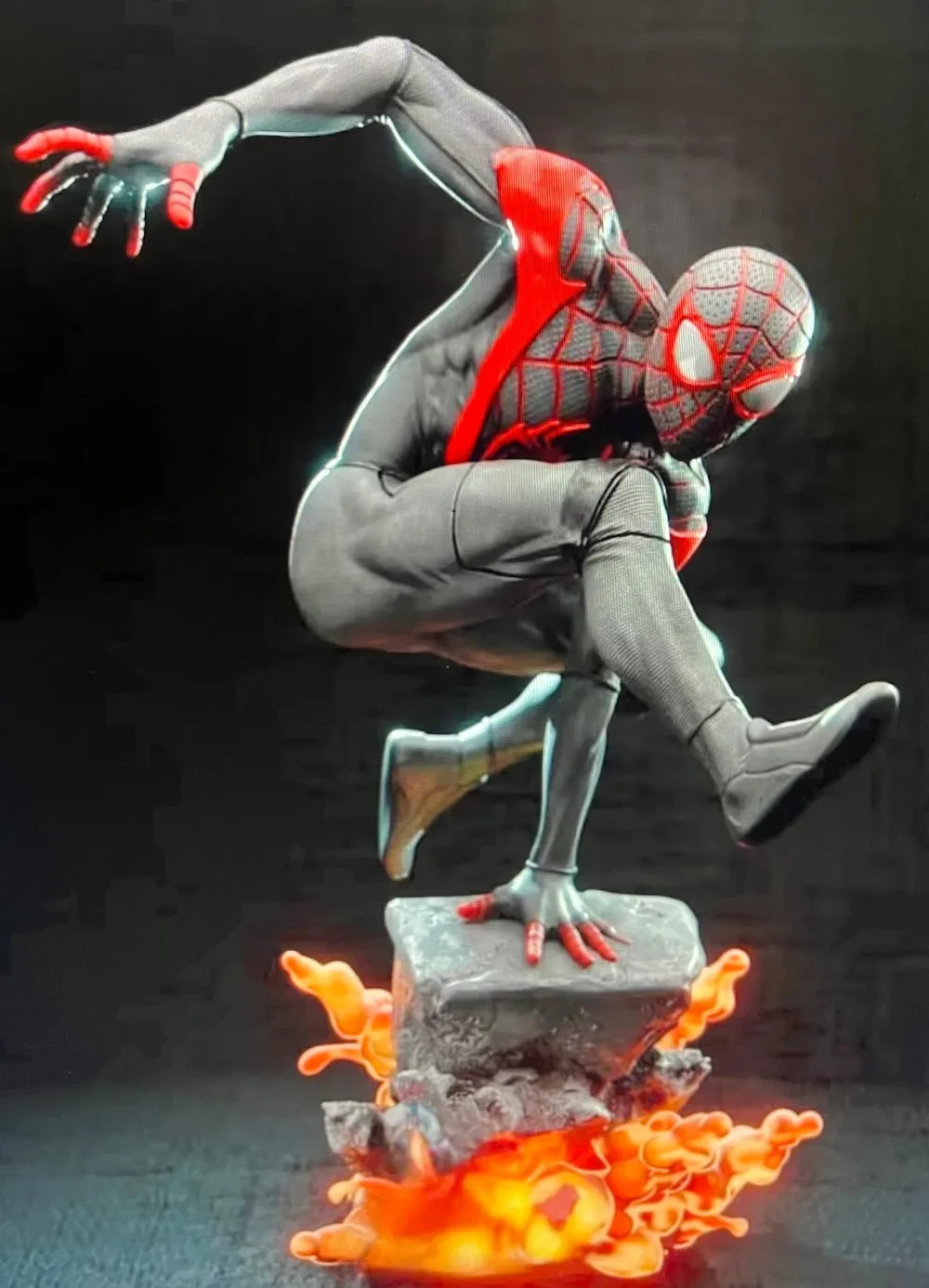Spider-Man : Action Pose Figure - Free 3D Print Model - MakerWorld
