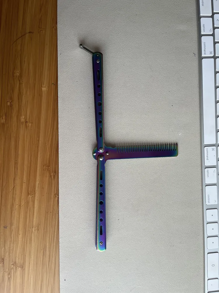 Butterfly Knife with Comb Blade - Free 3D Print Model - MakerWorld