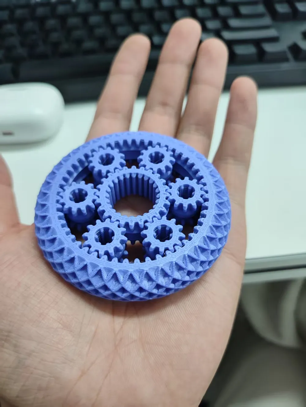 Grid Massage Fingertip Gear Spinning Fidget Spinner - Free 3D Print ...