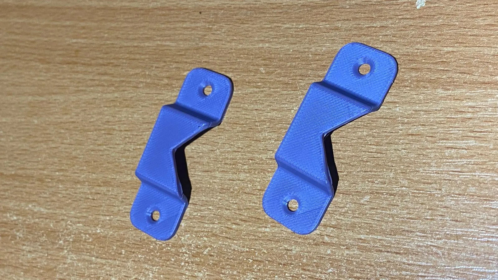 universal picture frame hanger - Free 3D Print Model - MakerWorld