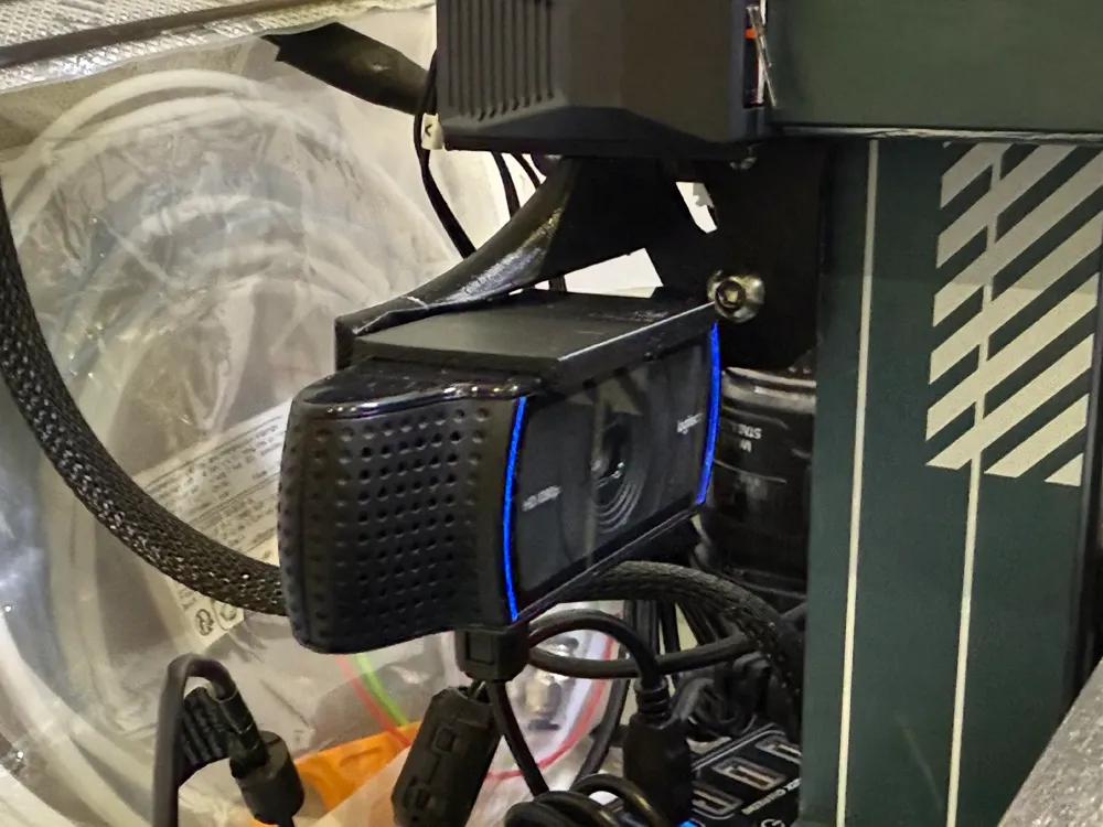 Elegoo Neptune 4 Pro Logitech C920 Cam Holder by Lucio MakerWorld ...