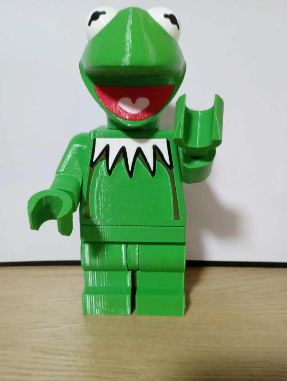 Kermit Muppets Giant Minifig - Free 3D Print Model - MakerWorld