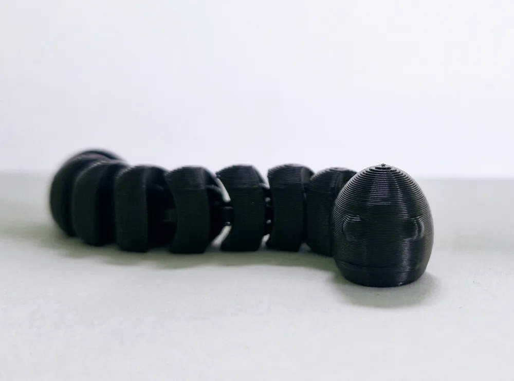 articulated worm - Free 3D Print Model - MakerWorld
