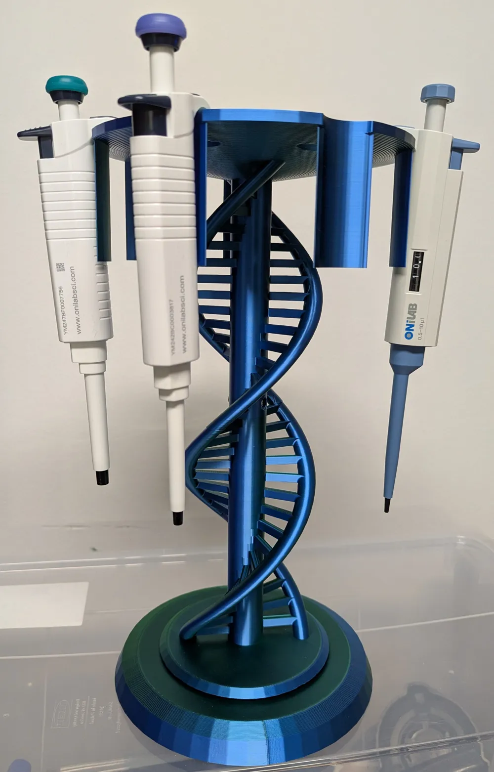 DNA pipette stand / holder, customizable by zeus MakerWorld: Download ...